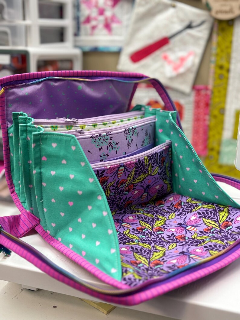 Bionic Gear Bag Featuring Tula Pink Fabrics - Etsy