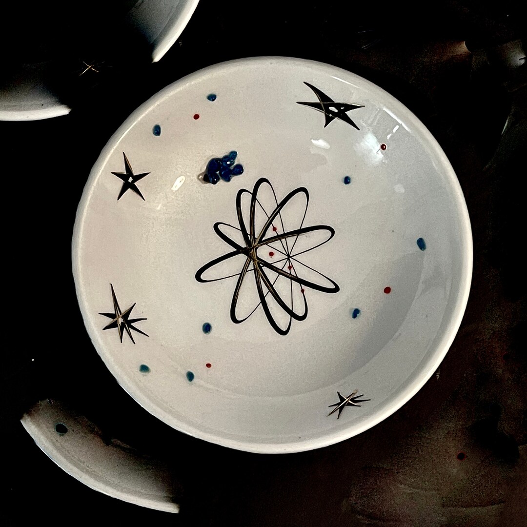 Unusual Vintage Enameled and Brass Atomic Design Mid Century Modern ...