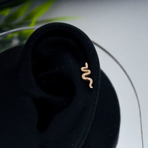 16G Snake Labret 316L Surgical Steel Cartilage Ear Piercing - Etsy UK