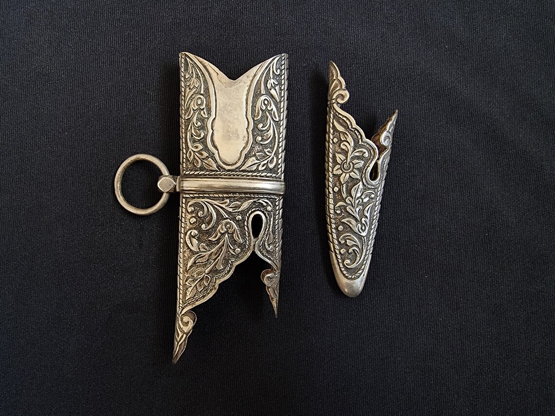 Vintage mughal rajput sikh original set of silver locket and | Etsy