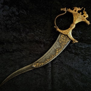 Vintage Mughal Period Dagger Khanjar With Gold Kotgari or Damascened ...
