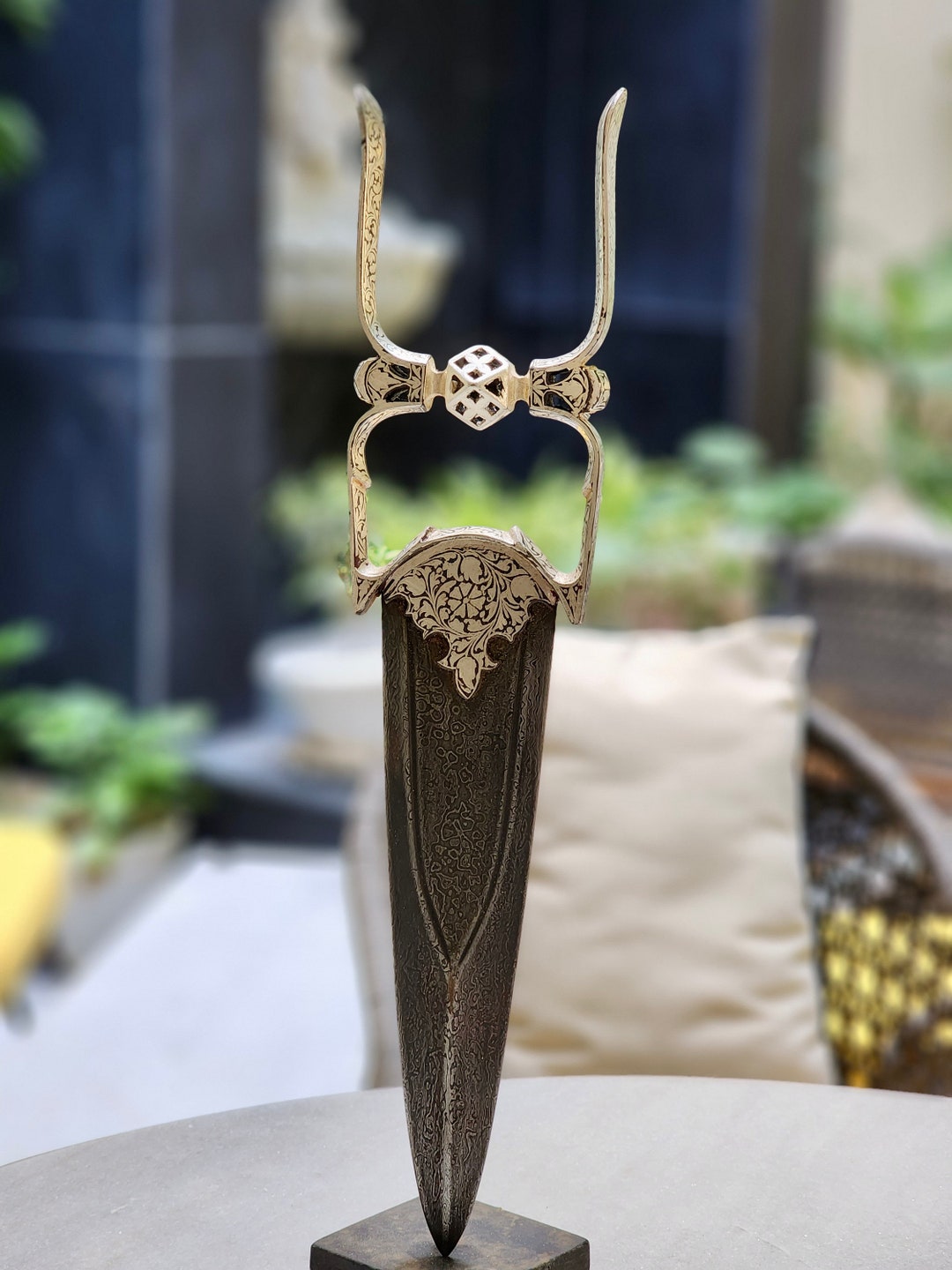 Vintage Indian, Mughal, Rajput, Sikh Silver Damascened Old Steel Katar ...