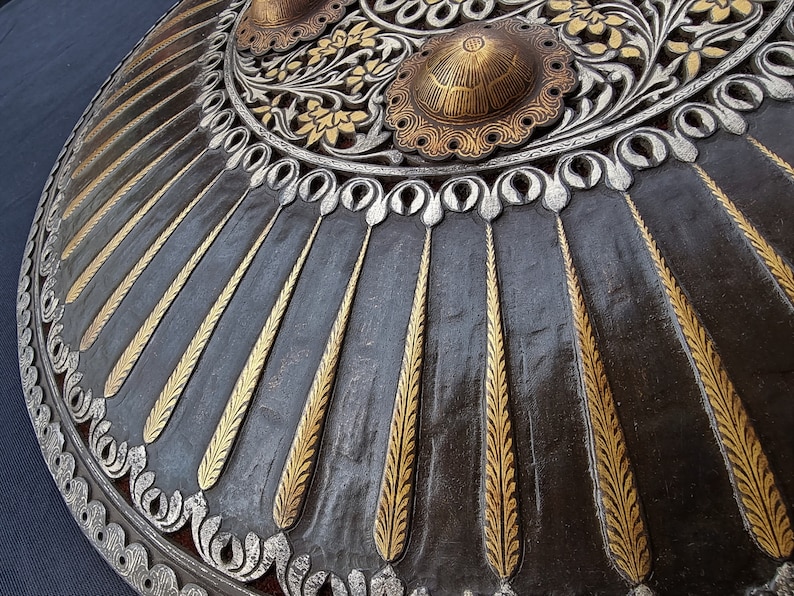 Vintage Old Mughal Ottoman Dhal Shield With Gold and Silver Damascened ...