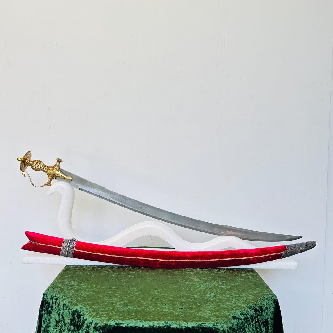 Original 19th Century Rajput Kingsmen Sword With a Fluted Talwar Hilt ...