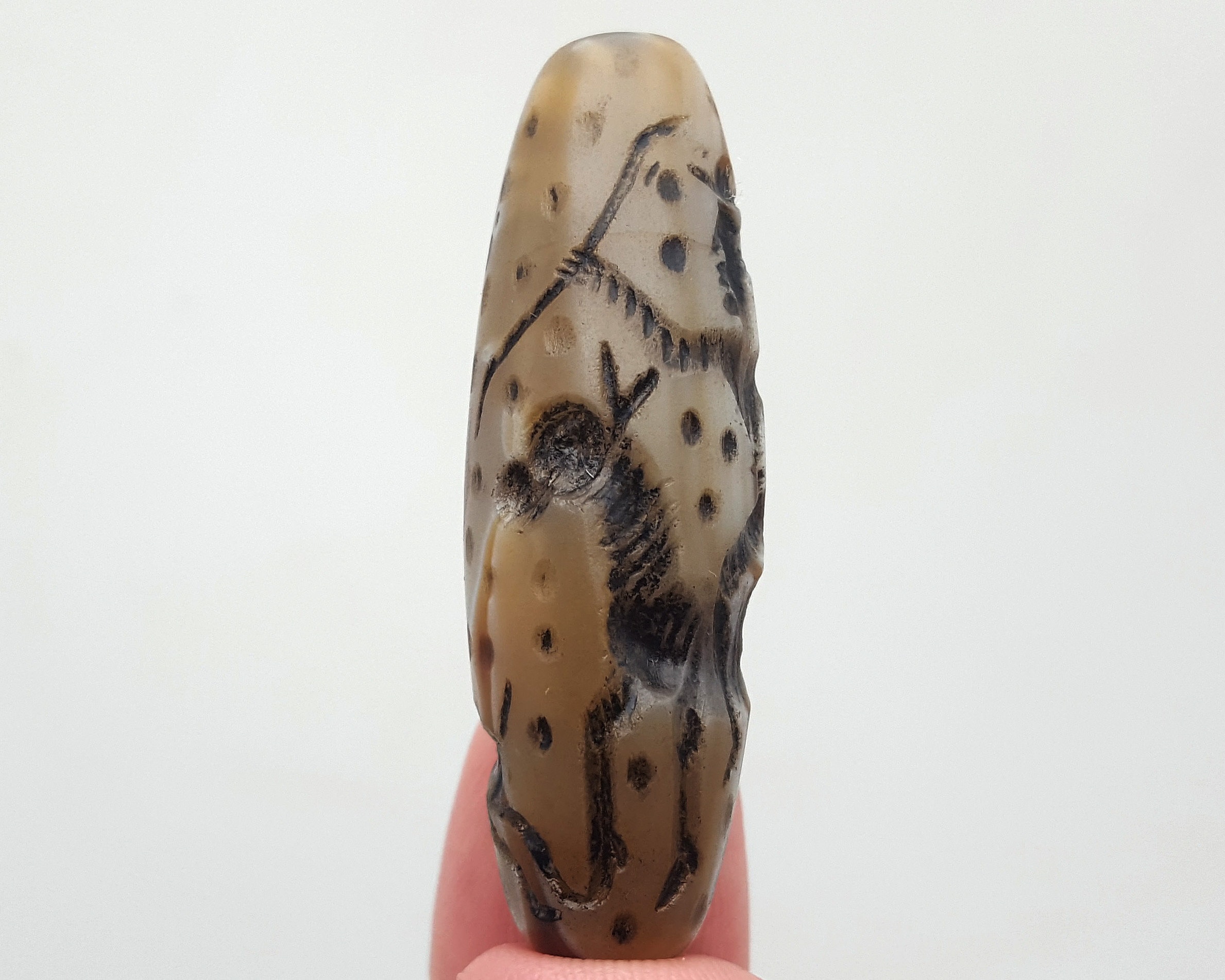 Vintage Agate Story Hunter and Animals Intaglio Long Bicone - Etsy