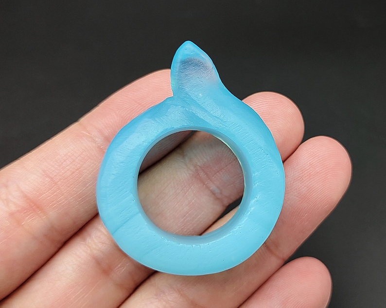 Rare Medieval SNAKE Carved Blue Sky Glass Tribal Ring Us Size 11 US # ...