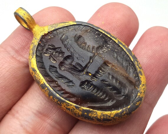 Vintage Medieval Greek Myth intaglio Agate Stone Gold… - Gem