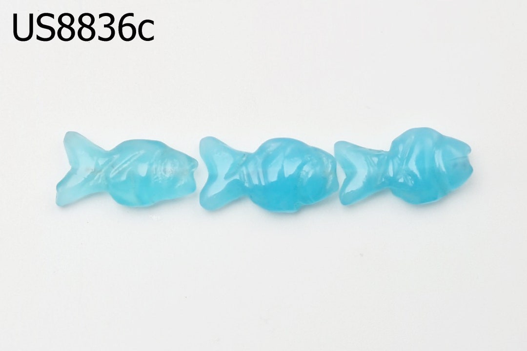 4 Gorgeous Aqua Blue Translucent Hand Carved Tropical FISH - Etsy
