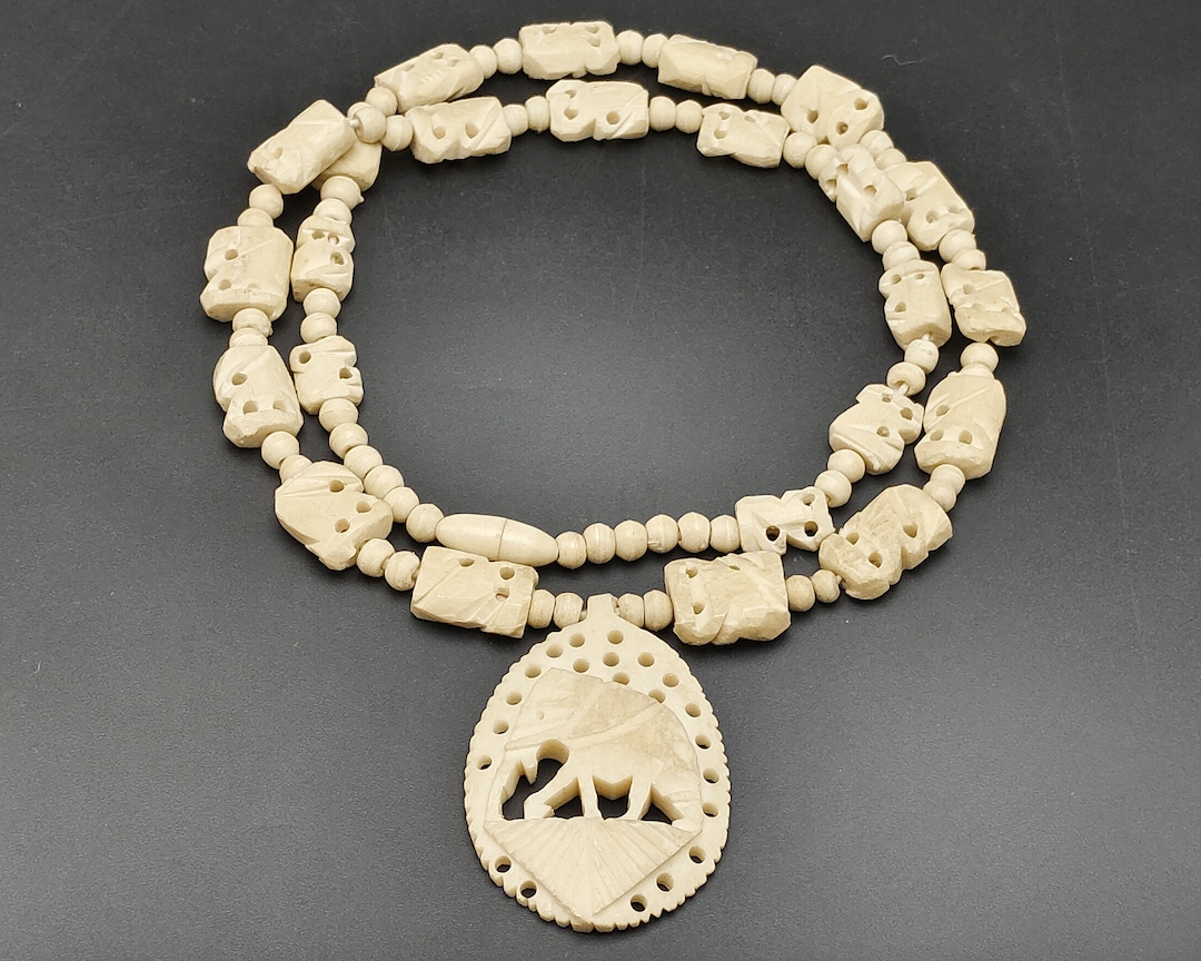 Rare Nagaland Bovine Cow Bone Carving Elephant Tribal Design Nepal ...