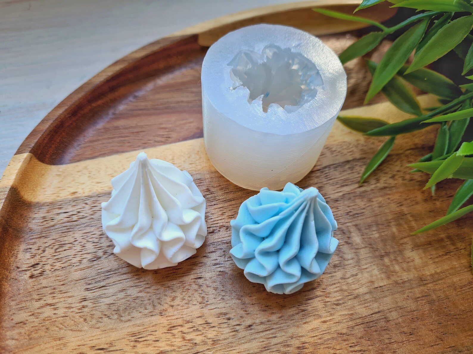 Silicone Mold of Meringue, Style 15, ~ Ø 2.9 Cm, H:3.2 Cm, Modeling ...
