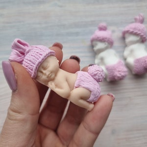 Silicone Mold of Baby in Clothes, 3 Styles, 2D, ~ 2.9*6.2-6.8 Cm, H:2.6 ...