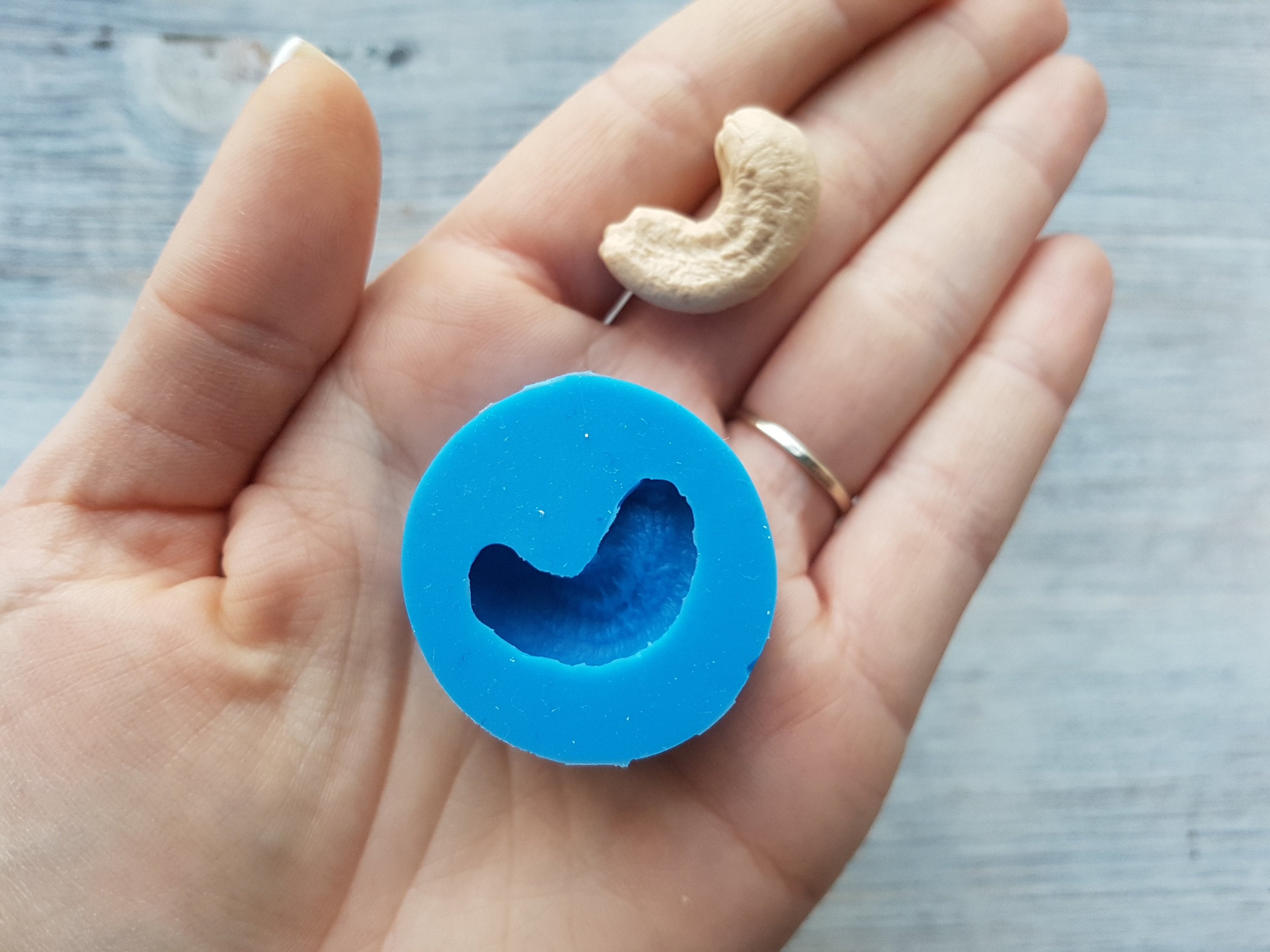 Silicone mold of Cashew nut 2D 12.5 cm Modeling tool for | Etsy