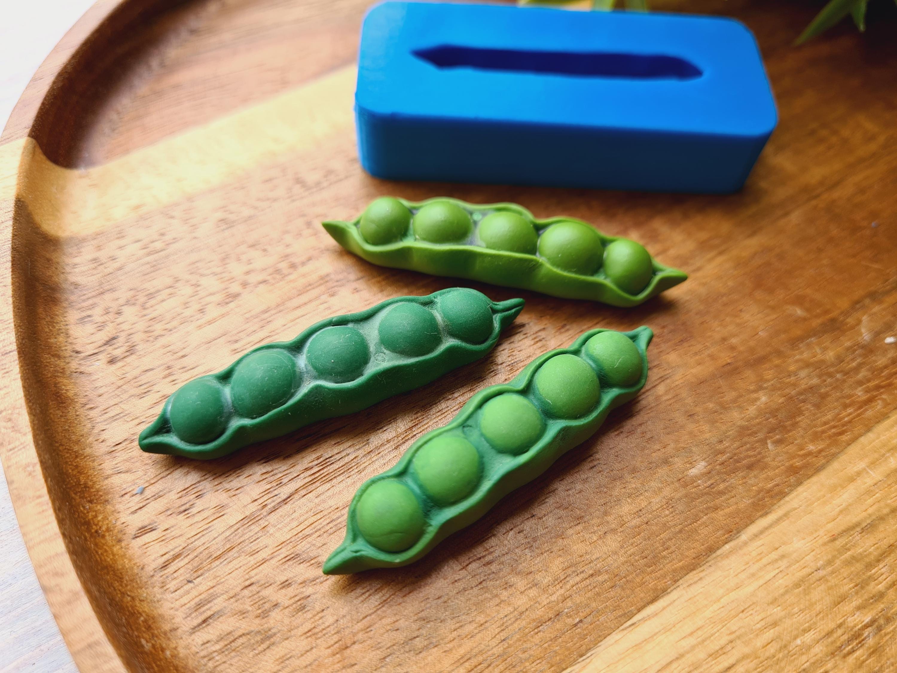 Silicone Mold of Pea Pod, ~ 1.2*5.2 Cm, H:1 Cm, Modeling Tool for ...