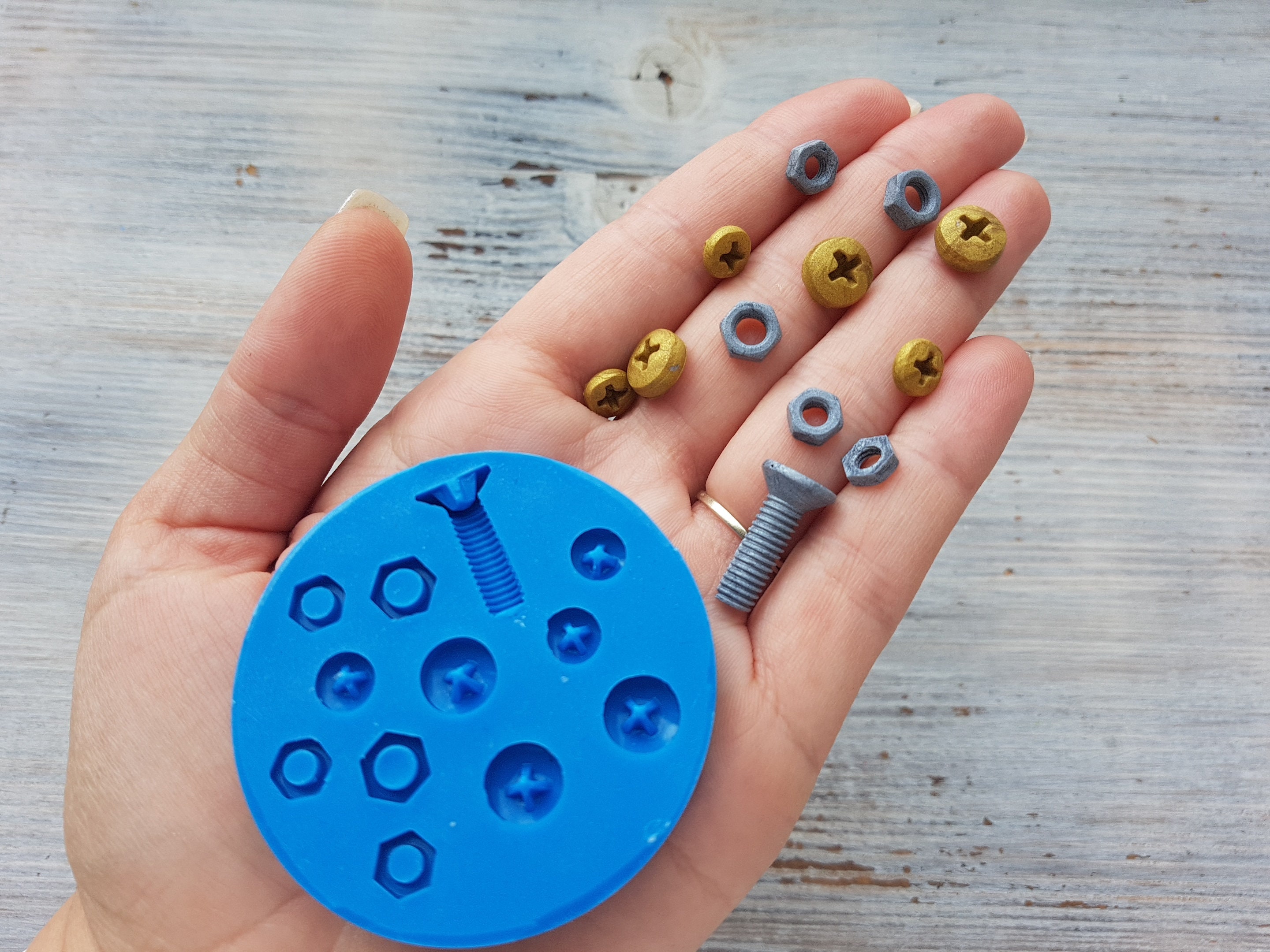 Silicone Mold of Screw and Nut Caps 21 Cm 0.7-0.9 Cm | Etsy