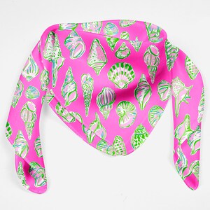 Preppy Pink and Green Seashell Pattern, Seamless Shell Print, Cute ...