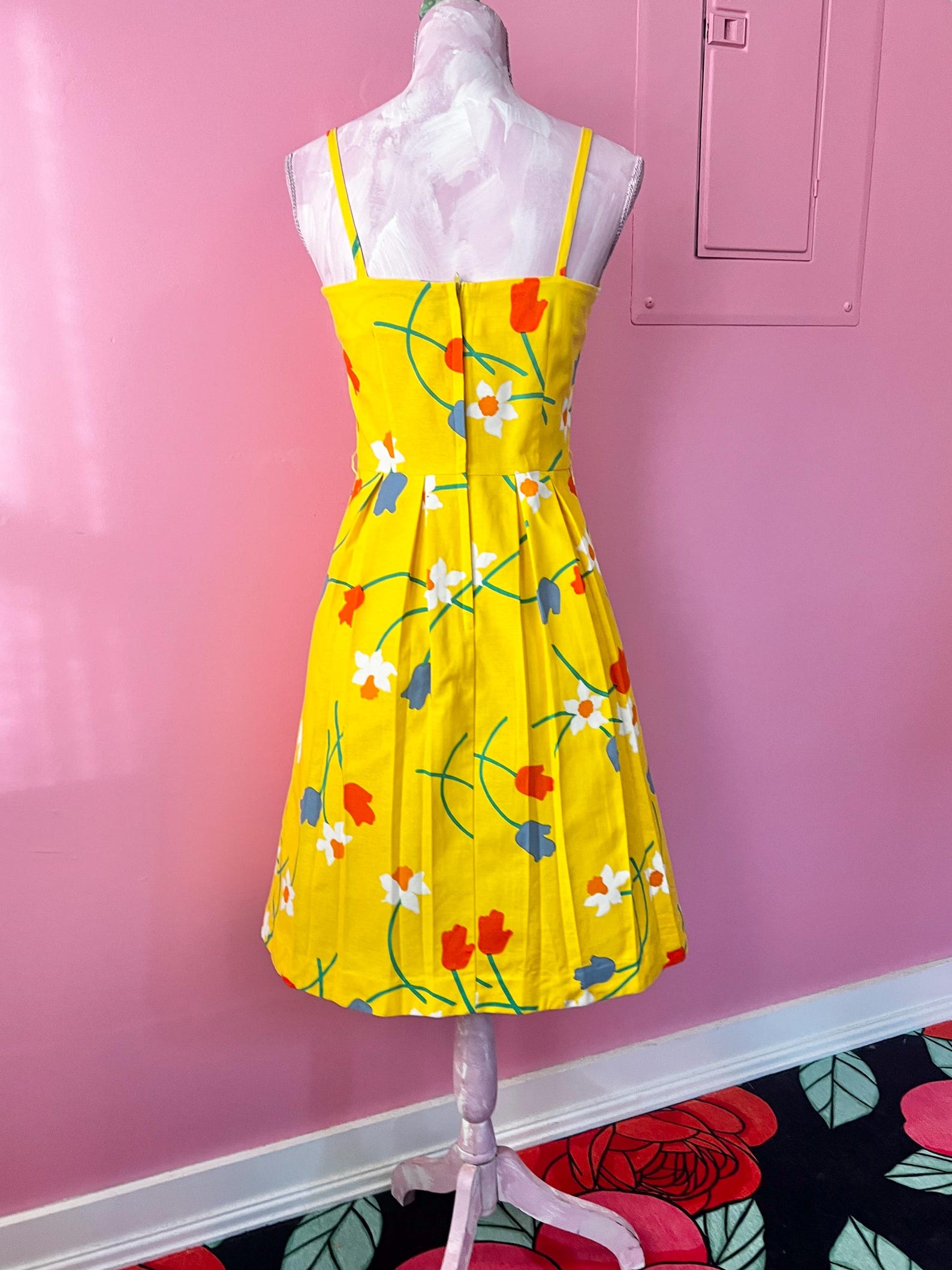 Vintage 60s-70s Mod Hawaiian Malia Sundress//sunshine Yellow Mod Tulips ...