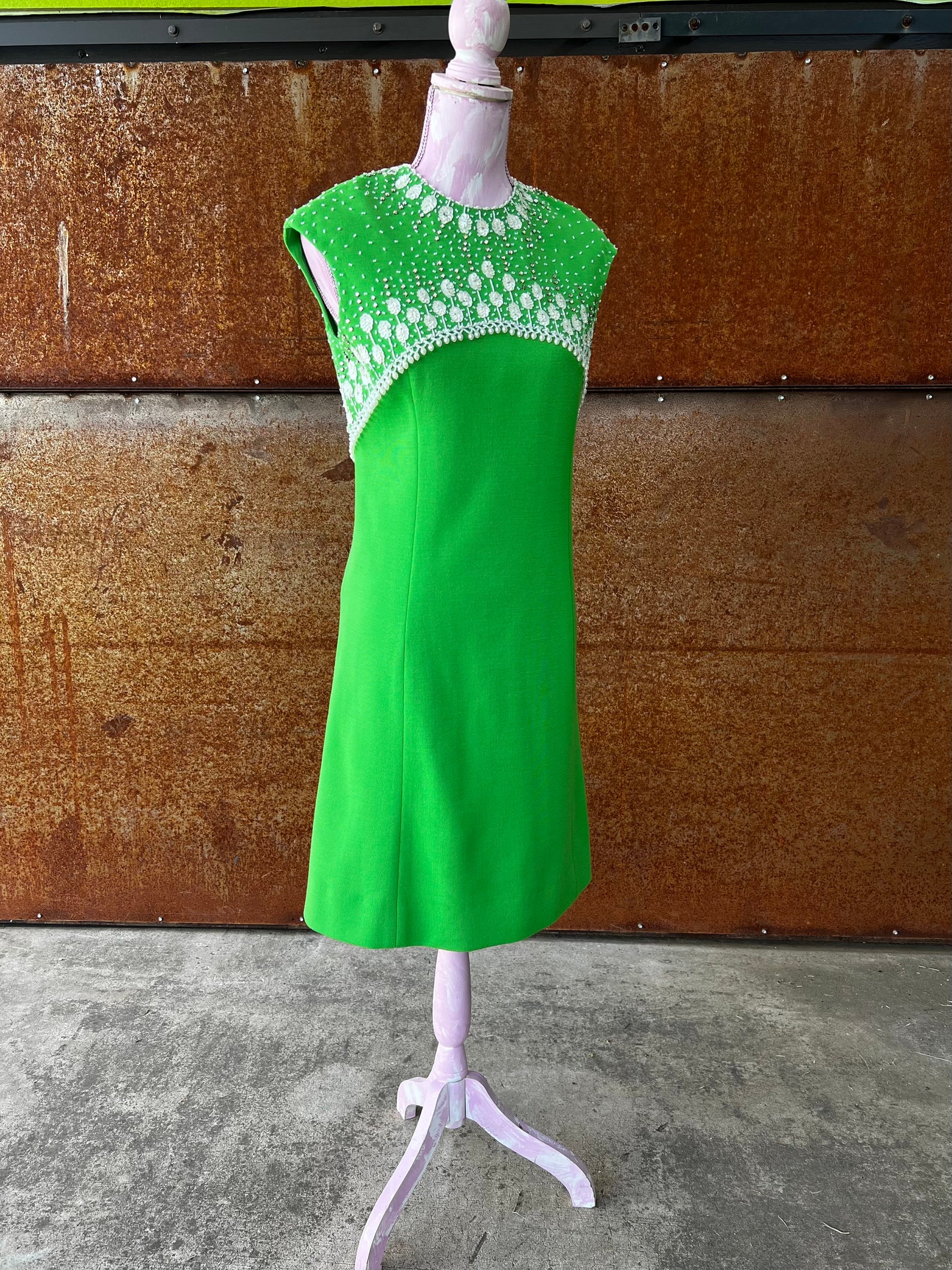 Vintage Apple Green Beaded Mod Dress, Sleeveless Sheath, B36 - Etsy