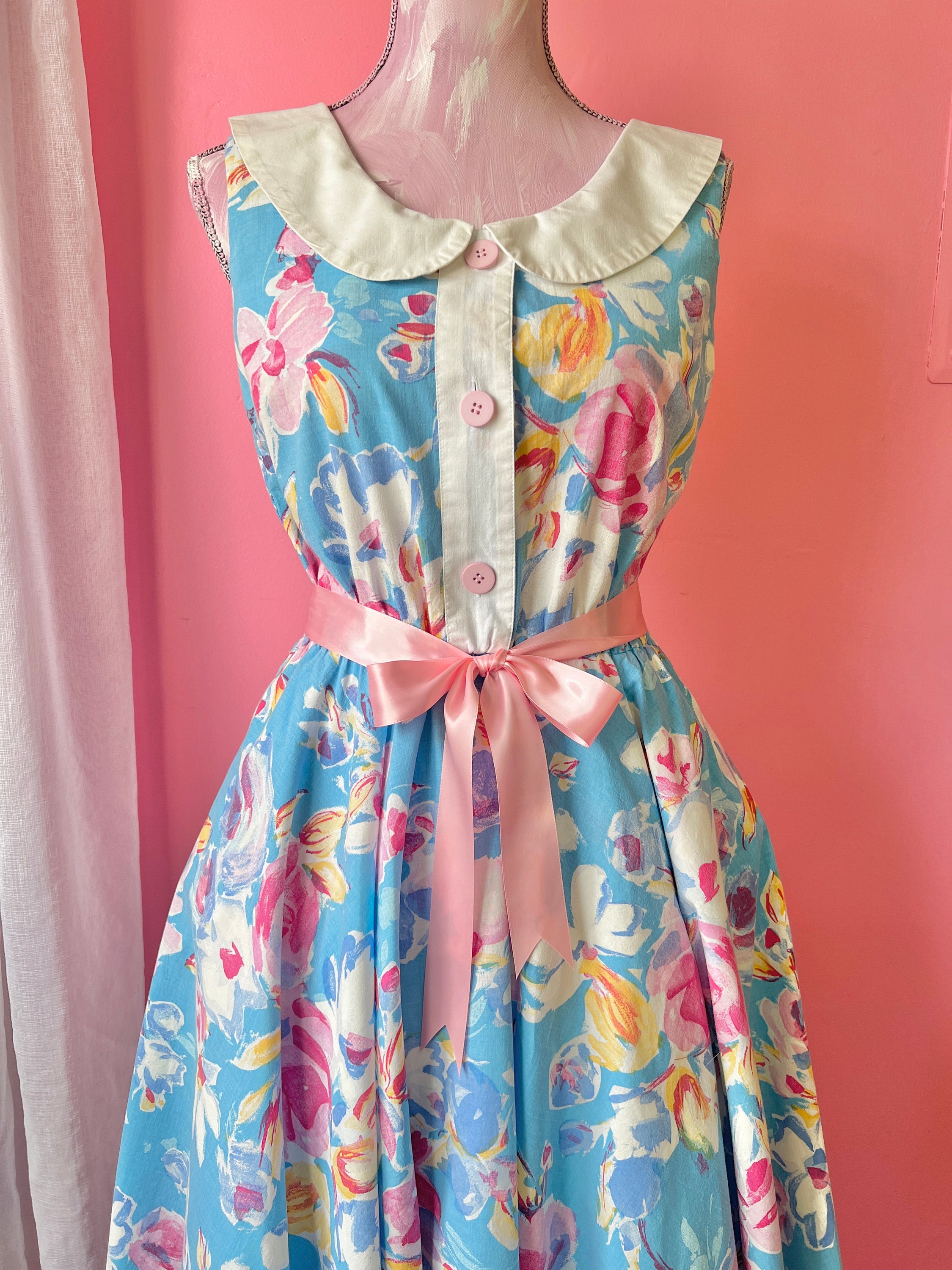 True Vintage 1980s Handmade Fit & Flare Floral Dress//june Cleaver ...
