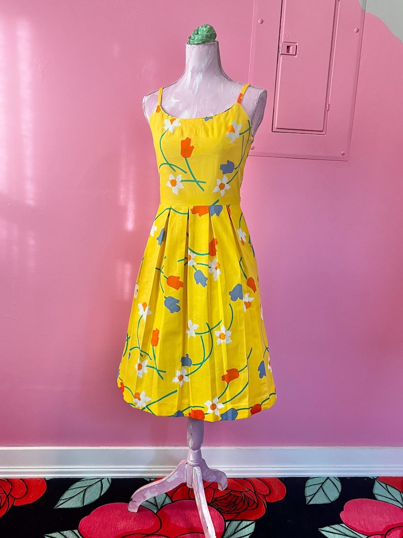 Vintage 60s-70s Mod Hawaiian Malia Sundress//sunshine Yellow Mod Tulips ...