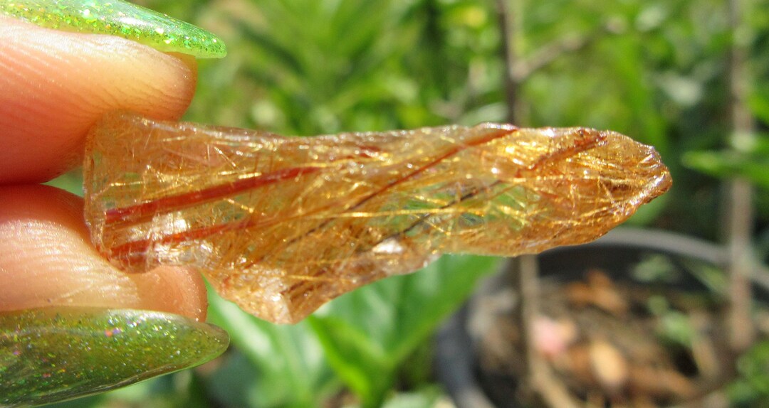 Golden Rutile Quartz Raw Crystal Piece. 17.75 Crts - Etsy