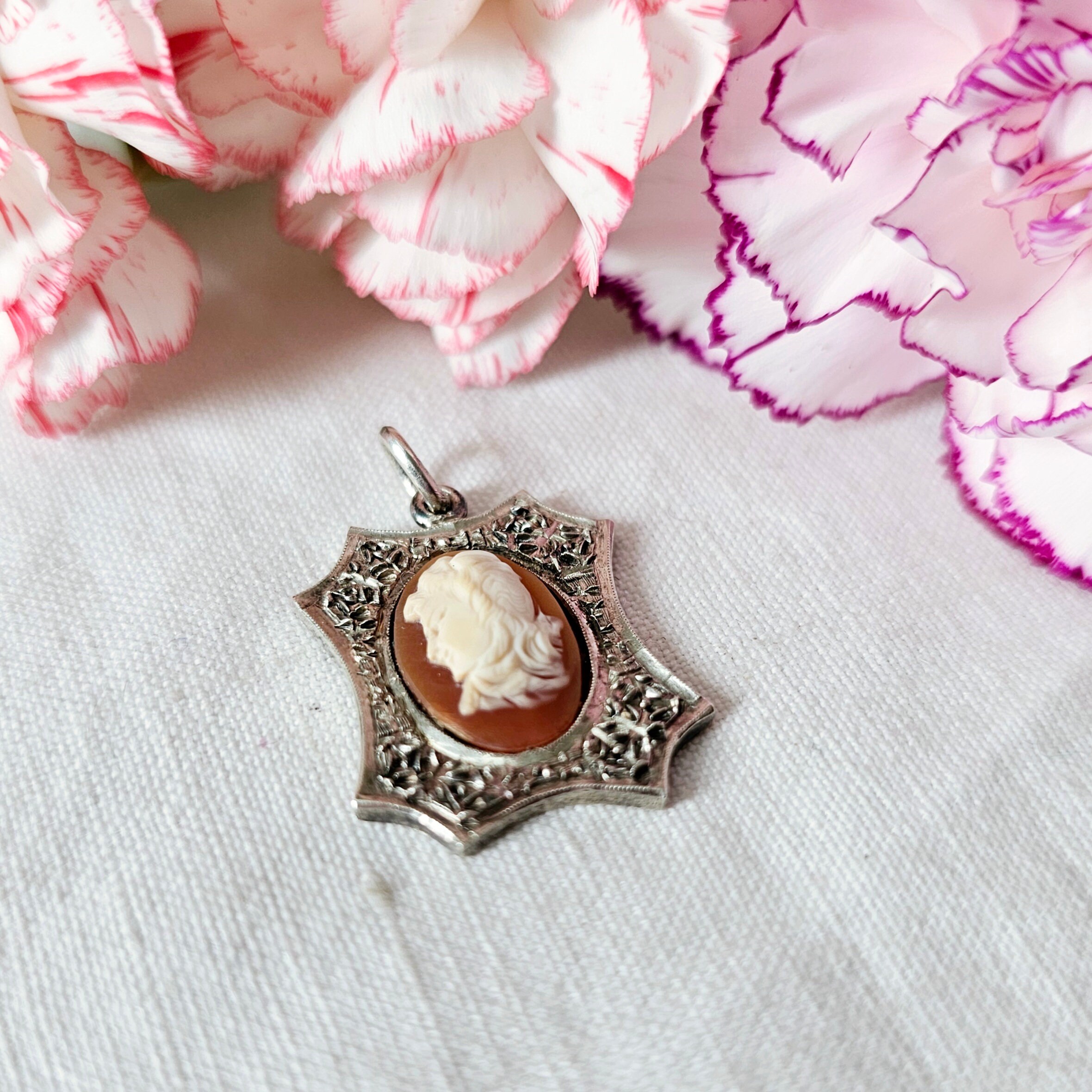 Antique Cameo Pendant in Shell and Silver Setting, Cammeo, Cameo, Art Deco - Etsy