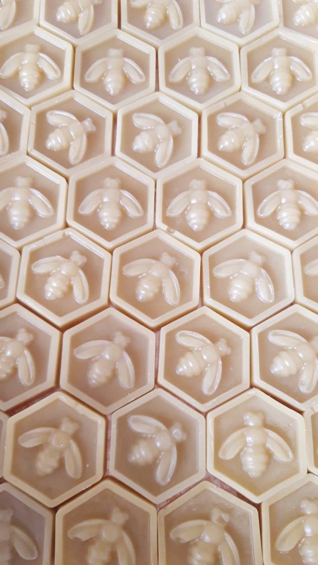 Pure Triple Filtered Beeswax Melt Block, Honey Bee and Honey Comb ...