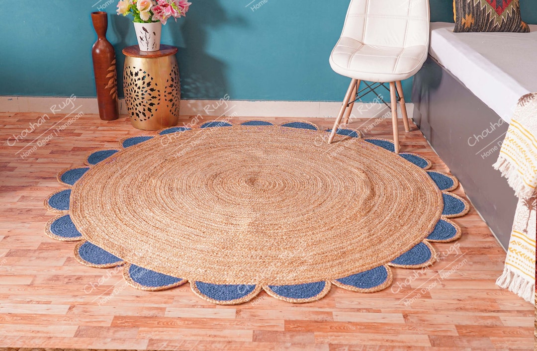 Indian Hand Braided Natural Jute Round Rug With Light Blue Scallop ...
