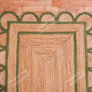 Scalloped Hand Braided Natural Jute Rug With Dark Green Border Handmade ...