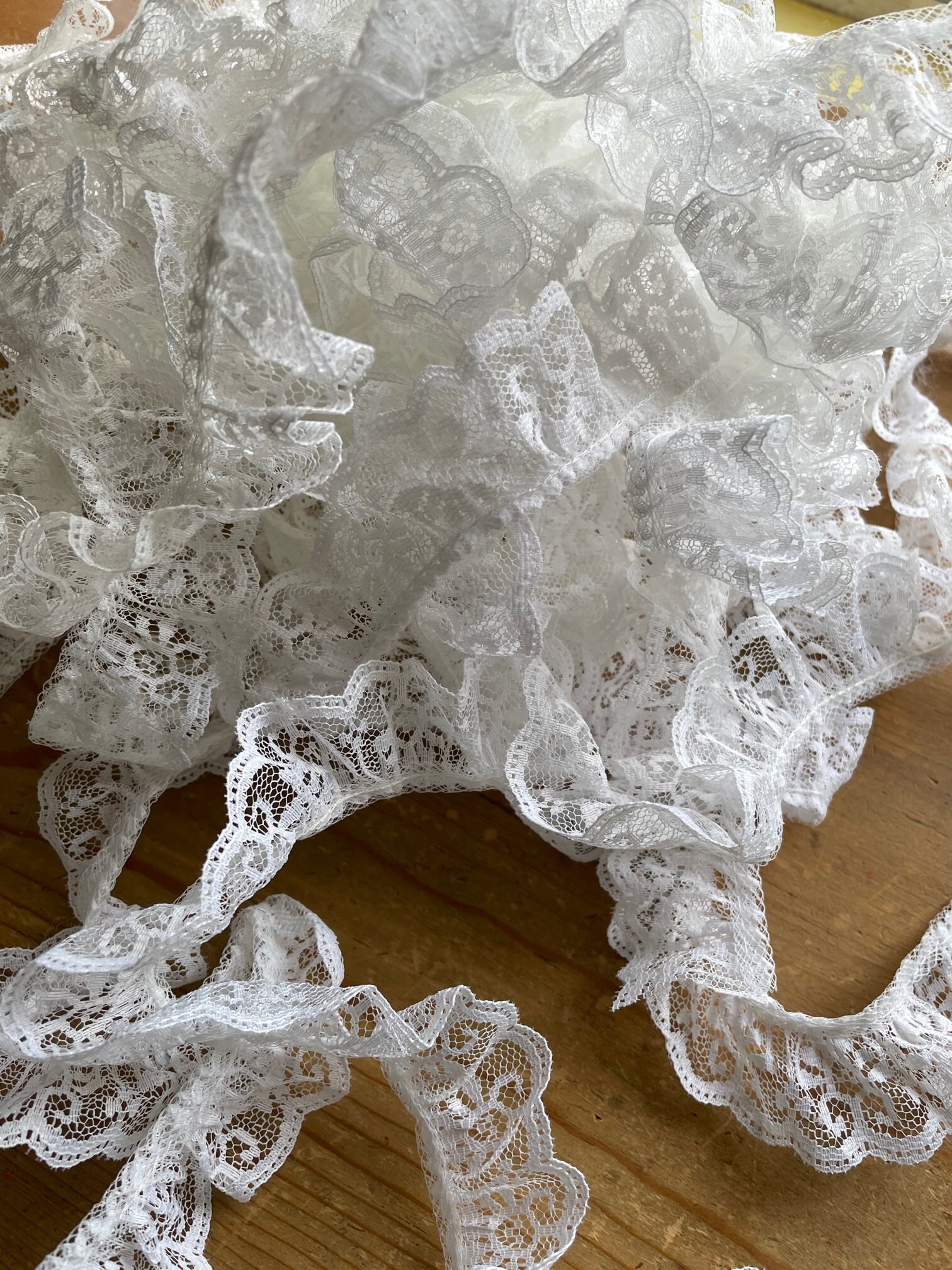 1 WIDTH White Pleaded Lace Frilly Trim for Sewing Projects & Crafts ...