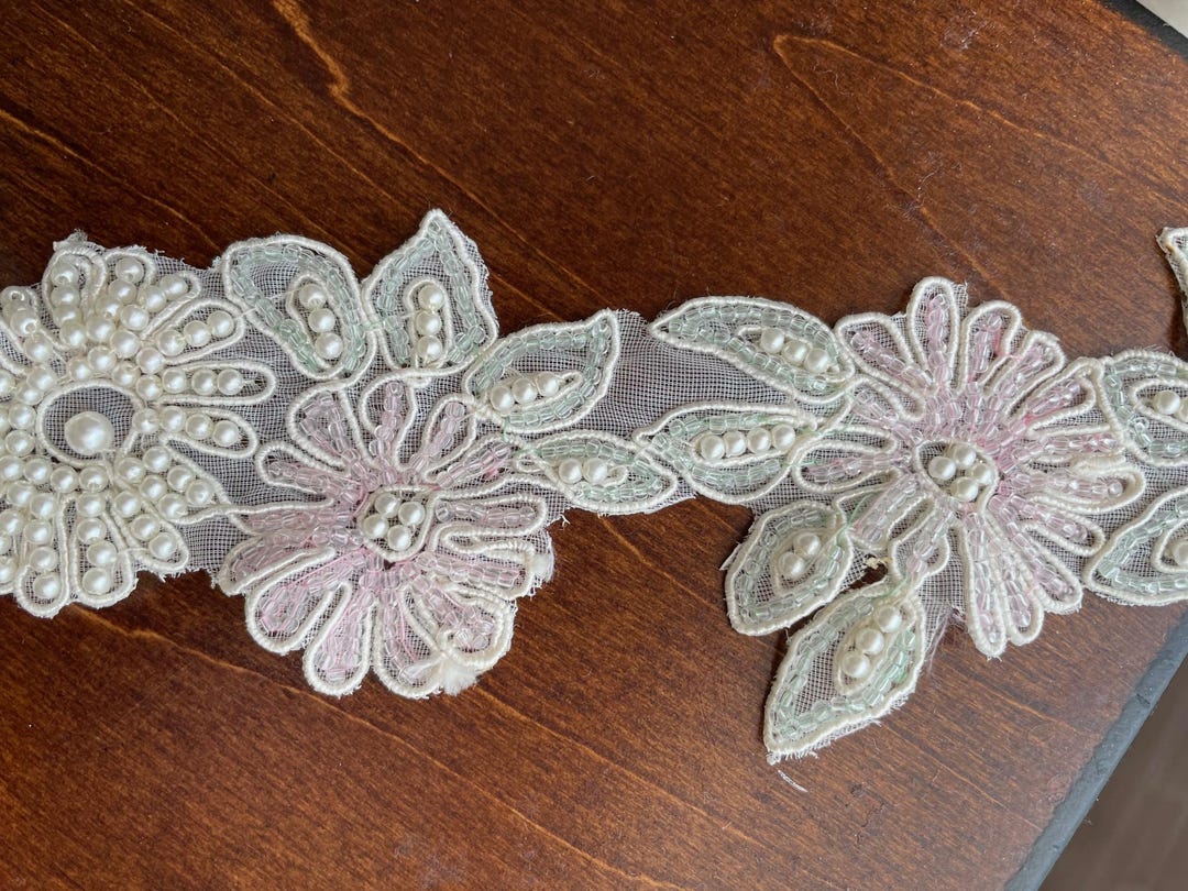 Light Pastel Colors Pink Beaded Lace Trim 12" LENGHT = 6 Flowers the ...