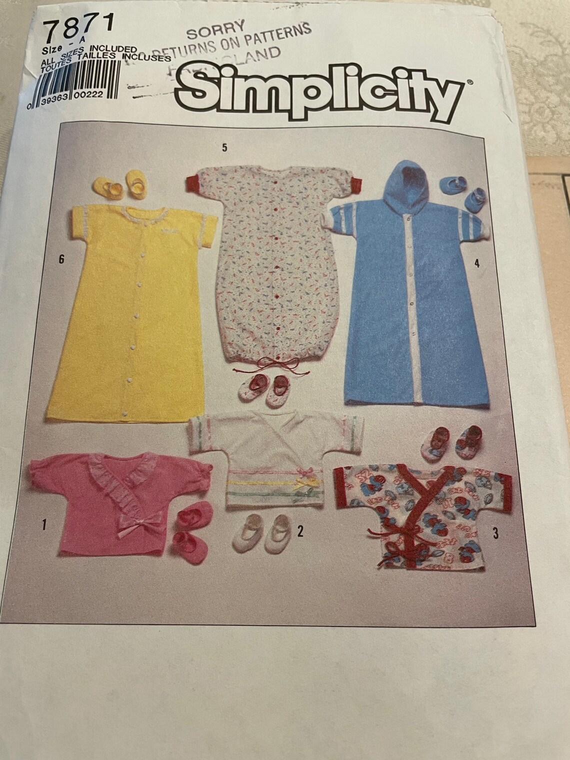 Vintage SIMPLICITY Sewing Pattern 7871 to Make Baby Kimonos and Booties ...