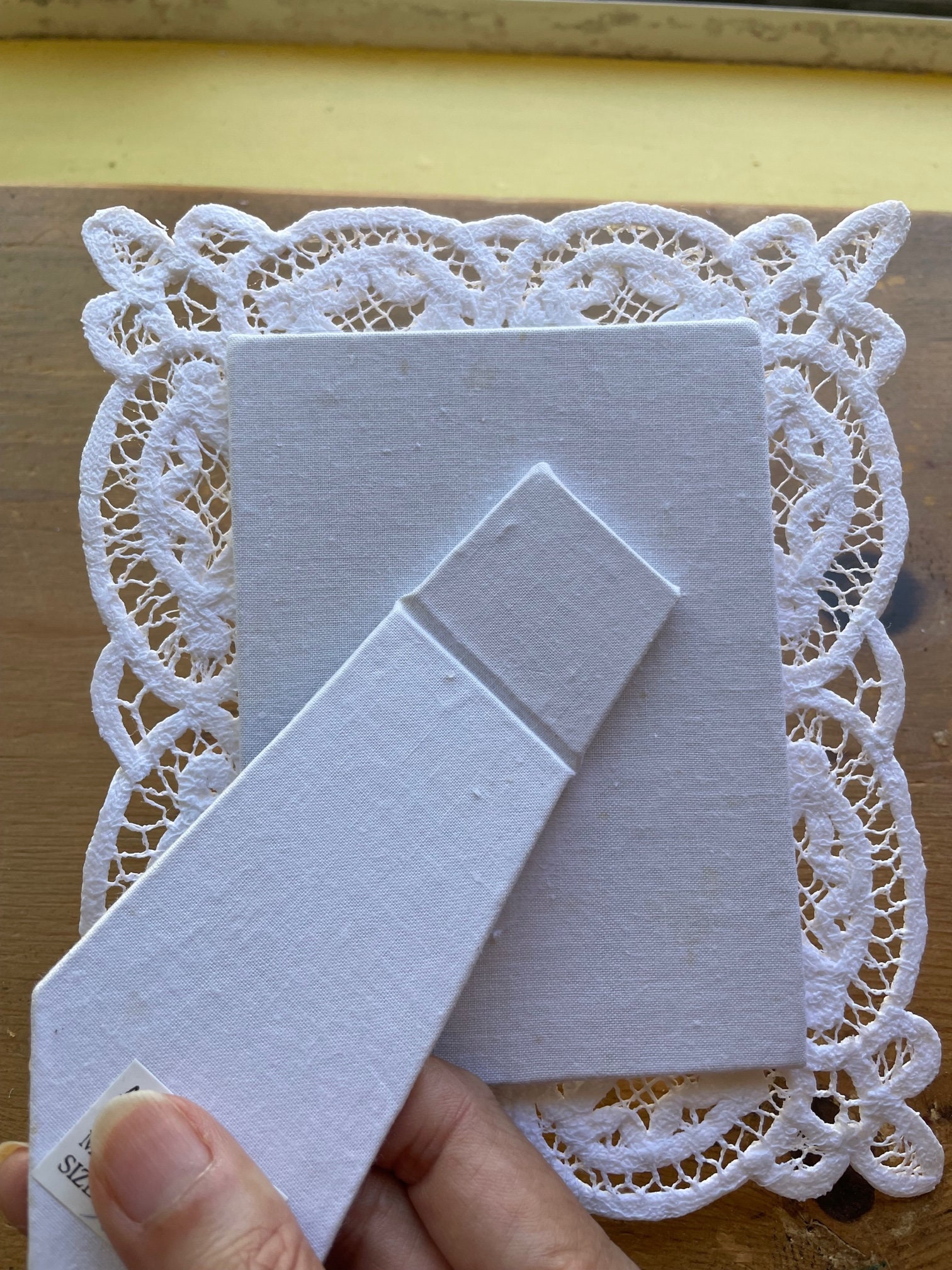 VINTAGE White Rectangular Frame Guttemberg Lace to Gift - Etsy