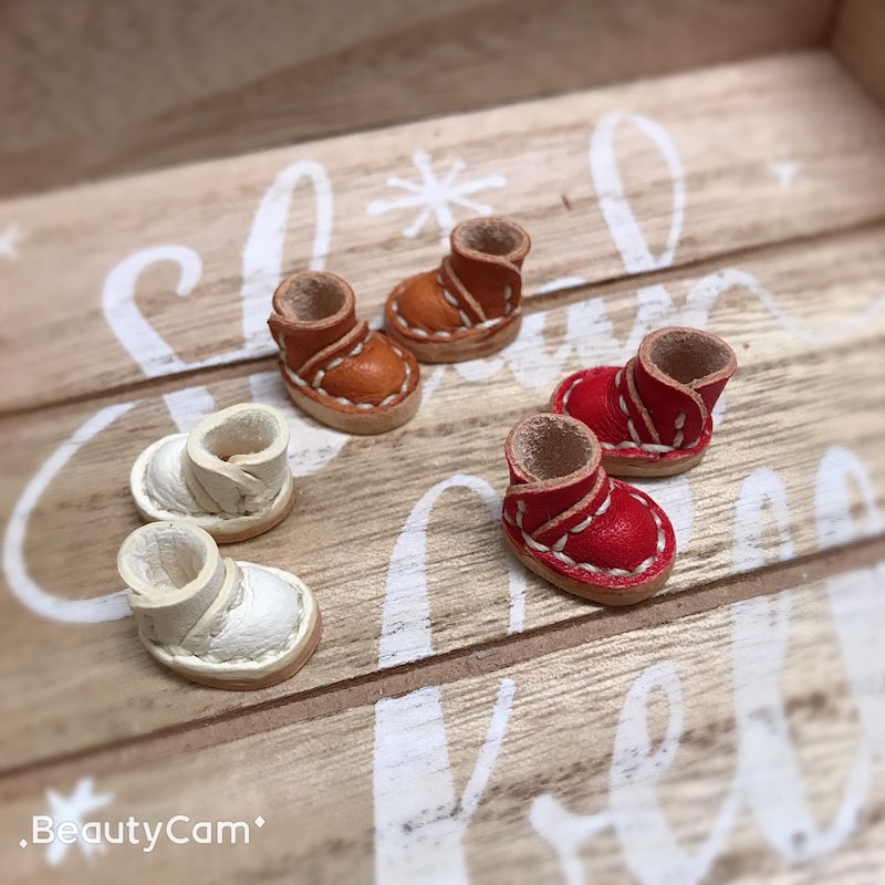 Blythe Boots - Etsy