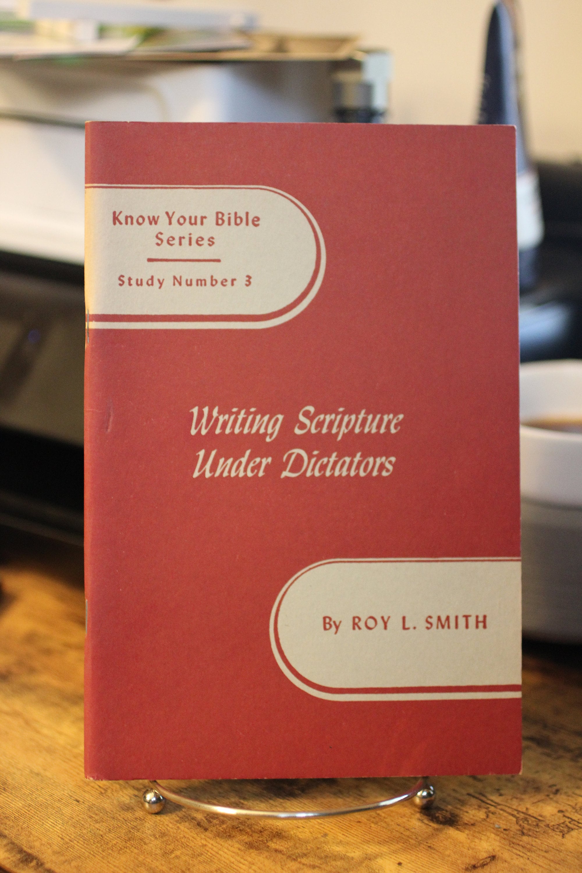 1952 Know Your Bible Series: Writing Scripture Under Dictators - Etsy