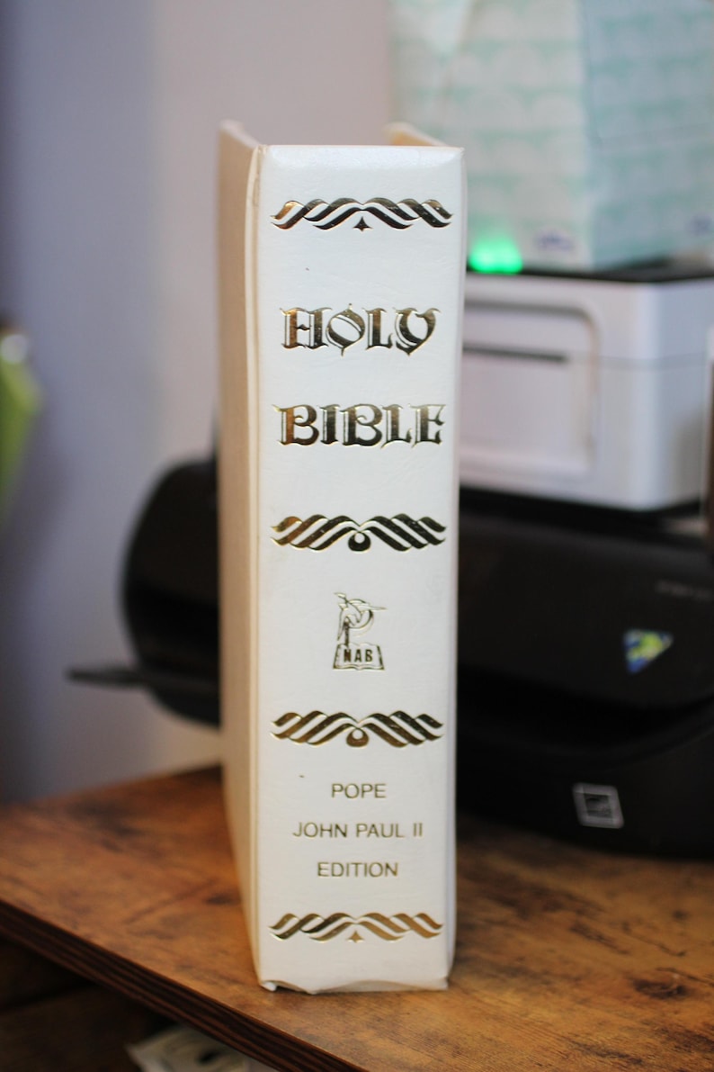 1977 Holy Bible -pope John Paull II Edition - New American Bible - Red ...