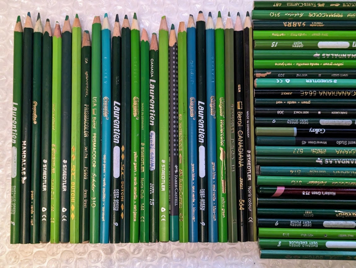 50 Green Colored Pencil Crayon Mix Destash Lot Includes: Prismacolor, Laurentien, Staedtler ...