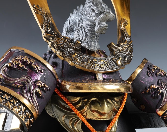 Japanese Vintage Samurai Kabuto Helmet -dragon Purple Helmet With a ...