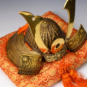 Massive Japanese Samurai Helmet -oda Nobunaga Helmet- Tsushima - Etsy