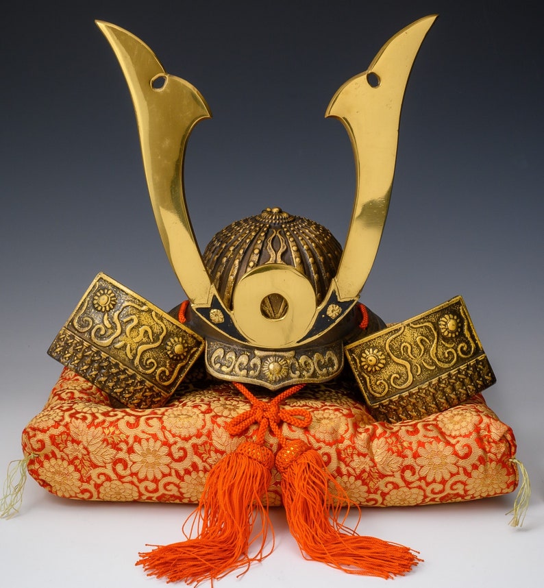 Massive Japanese Samurai Helmet oda Nobunaga Helmet Tsushima - Etsy