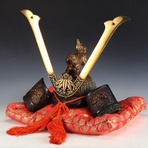 Japanese Old Vintage Samurai Kabuto Helmet dragon Purple - Etsy