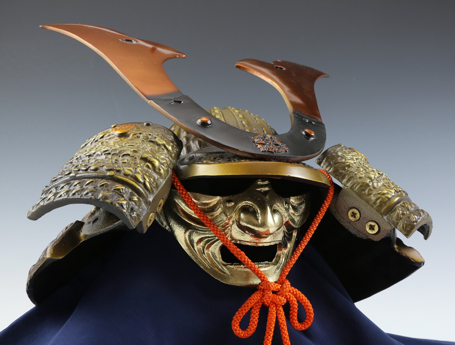 Samurai Helmet minamoto Zuisho Kabuto With a Mask Tsushima - Etsy
