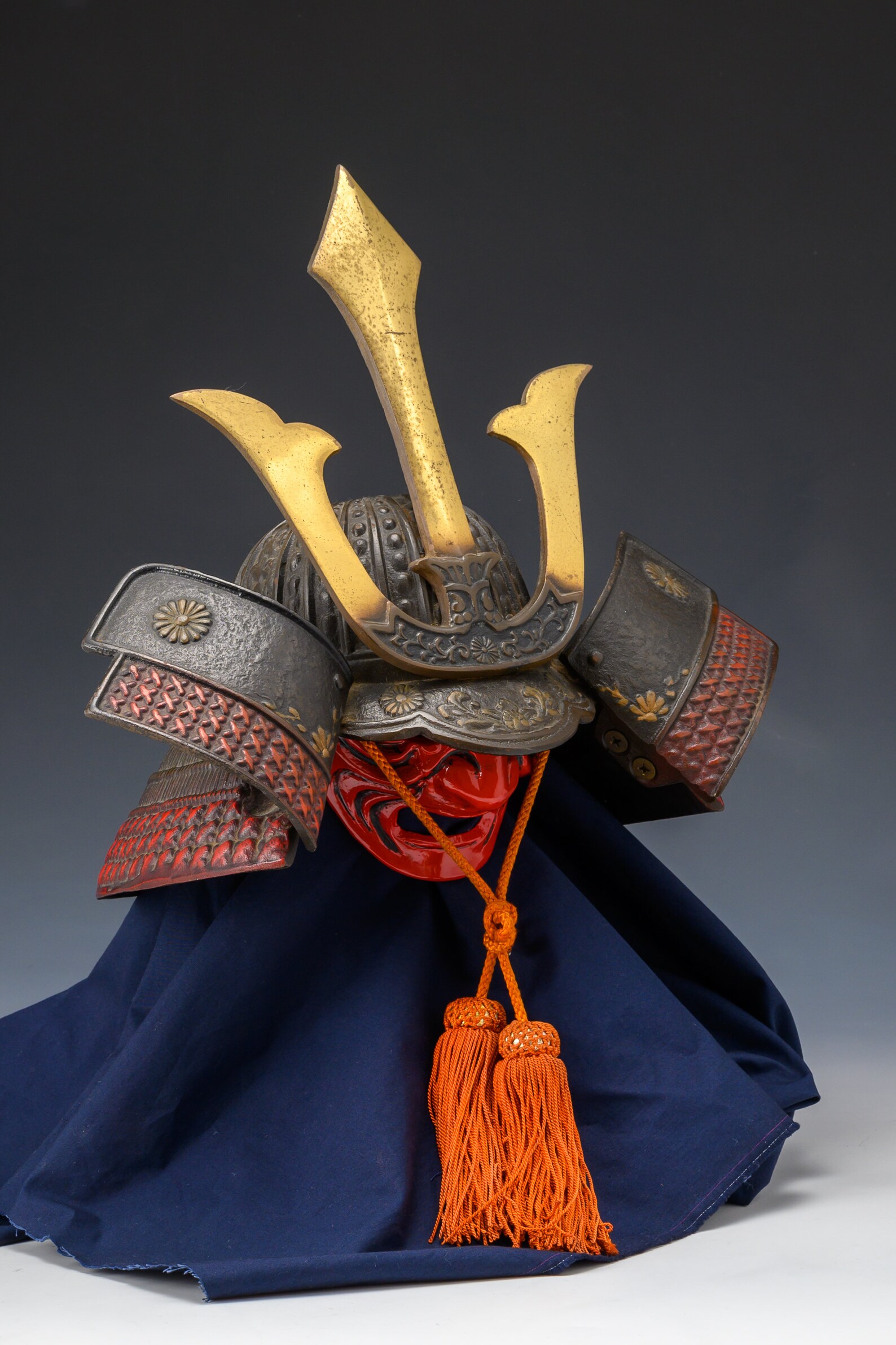 Old Vintage Japanese Samurai Helmet kusunoki Masashige - Etsy