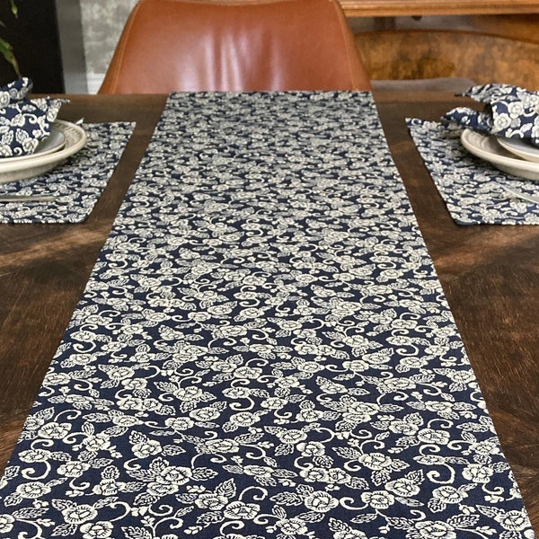 Japanese Table Runner - Etsy