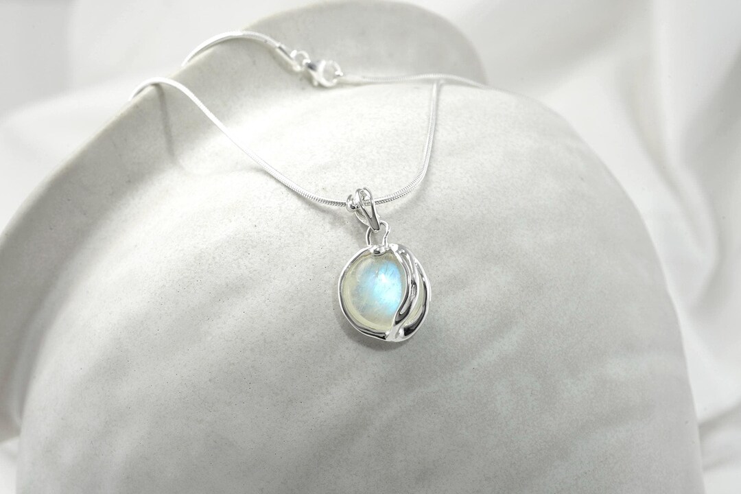Handmade Fiery Moonstone Pendant: Sterling Silver June Birthstone ...