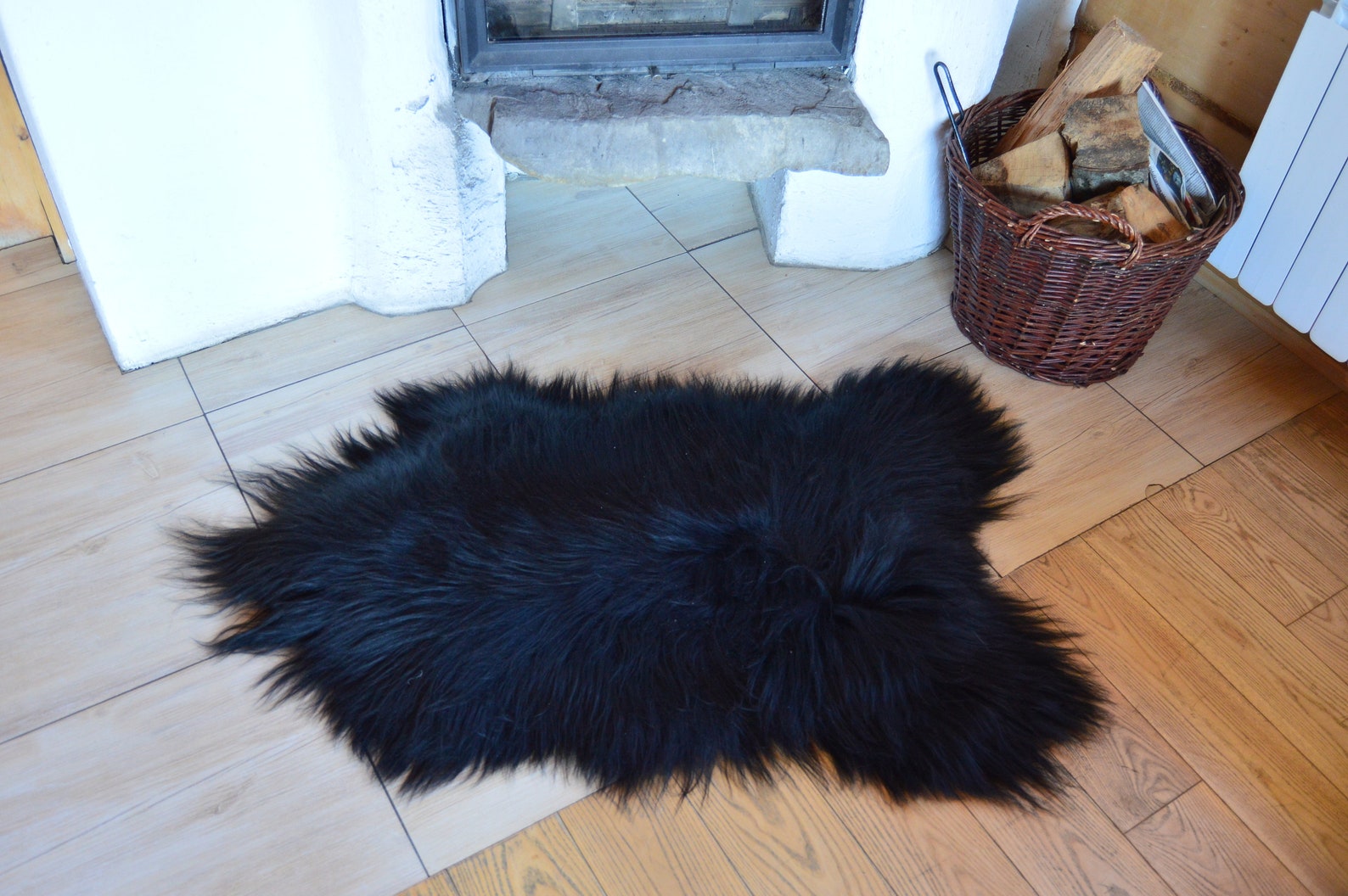 Icelandic Natural Black Genuine Sheepskin Lambskin Sheep Skin Rug Pelt ...