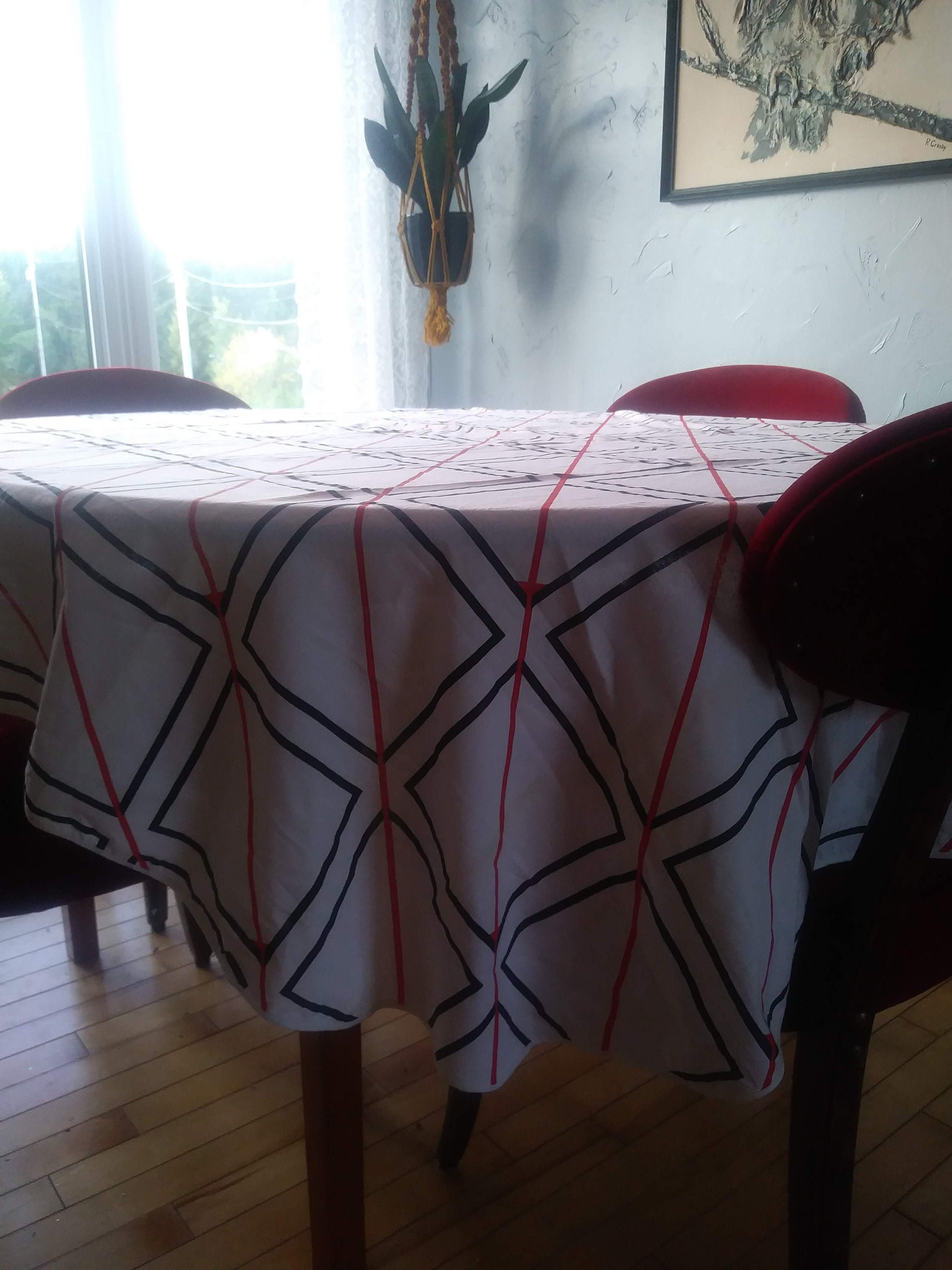 Vintage Retro Serviettes and Tablecloth / Geometric Design/ Vintage ...