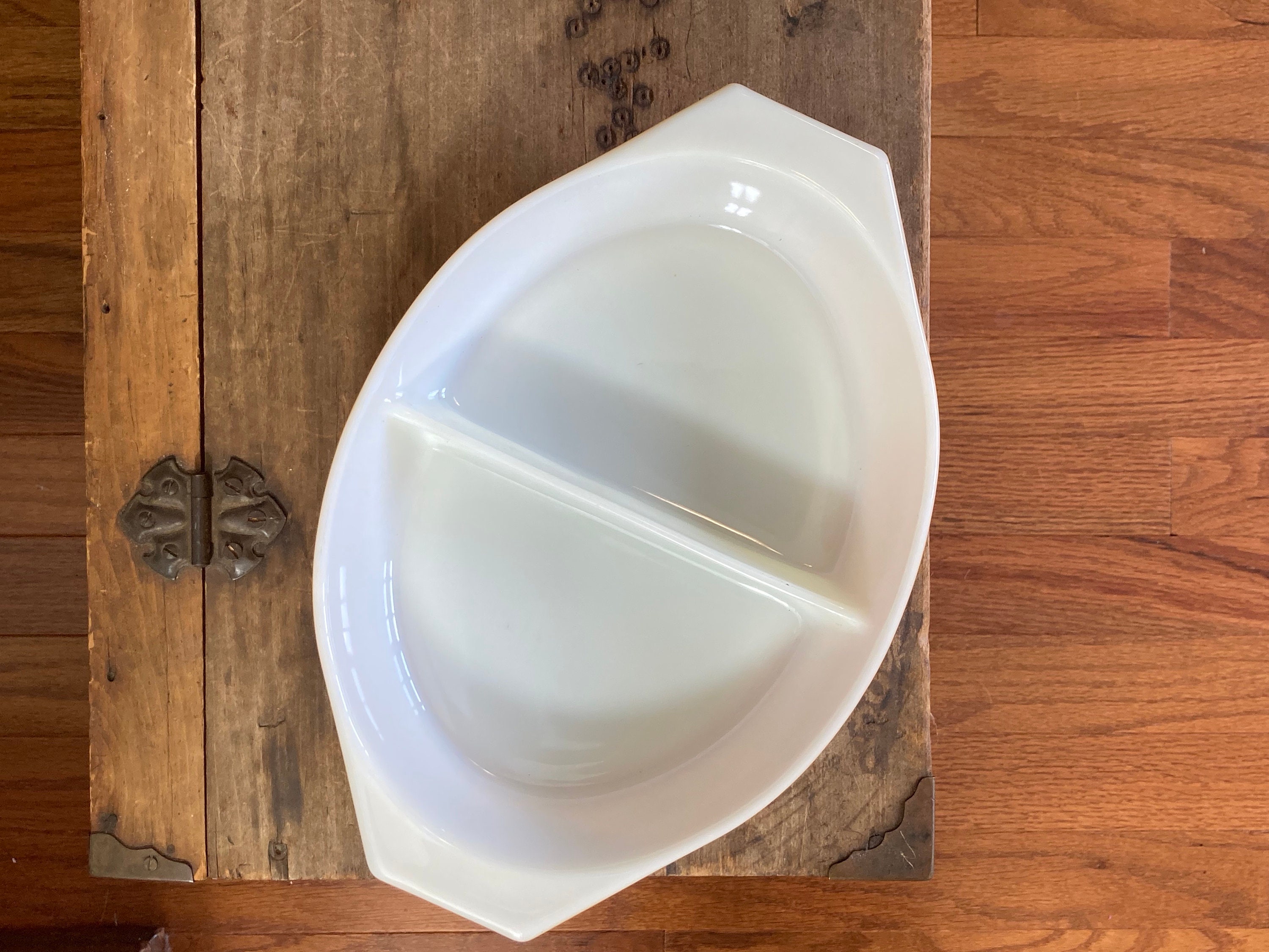 Vintage Orange Pyrex Divided Casserole Dish 1-quart Made in - Etsy