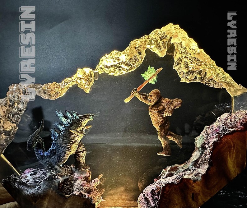 Godz.illa X Ko.ng Two Legendary Monsters Fight, GO.ZILLA Diorama Resin ...