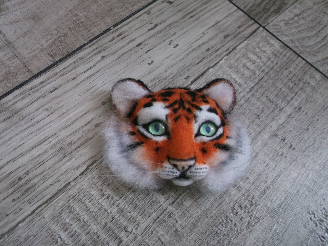 Brooch tiger Felted Needle felted tiger cat felted | Etsy
