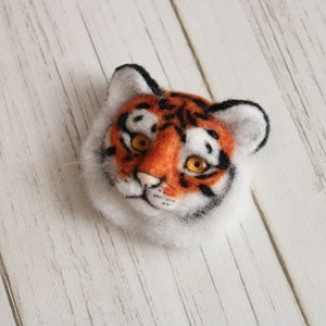 Brooch Tiger Felted, Needle Felted Tiger, Cat Felted, Realistic ...